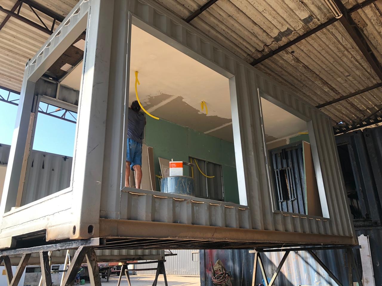 Modular construction using shipping container: sustainability and ...